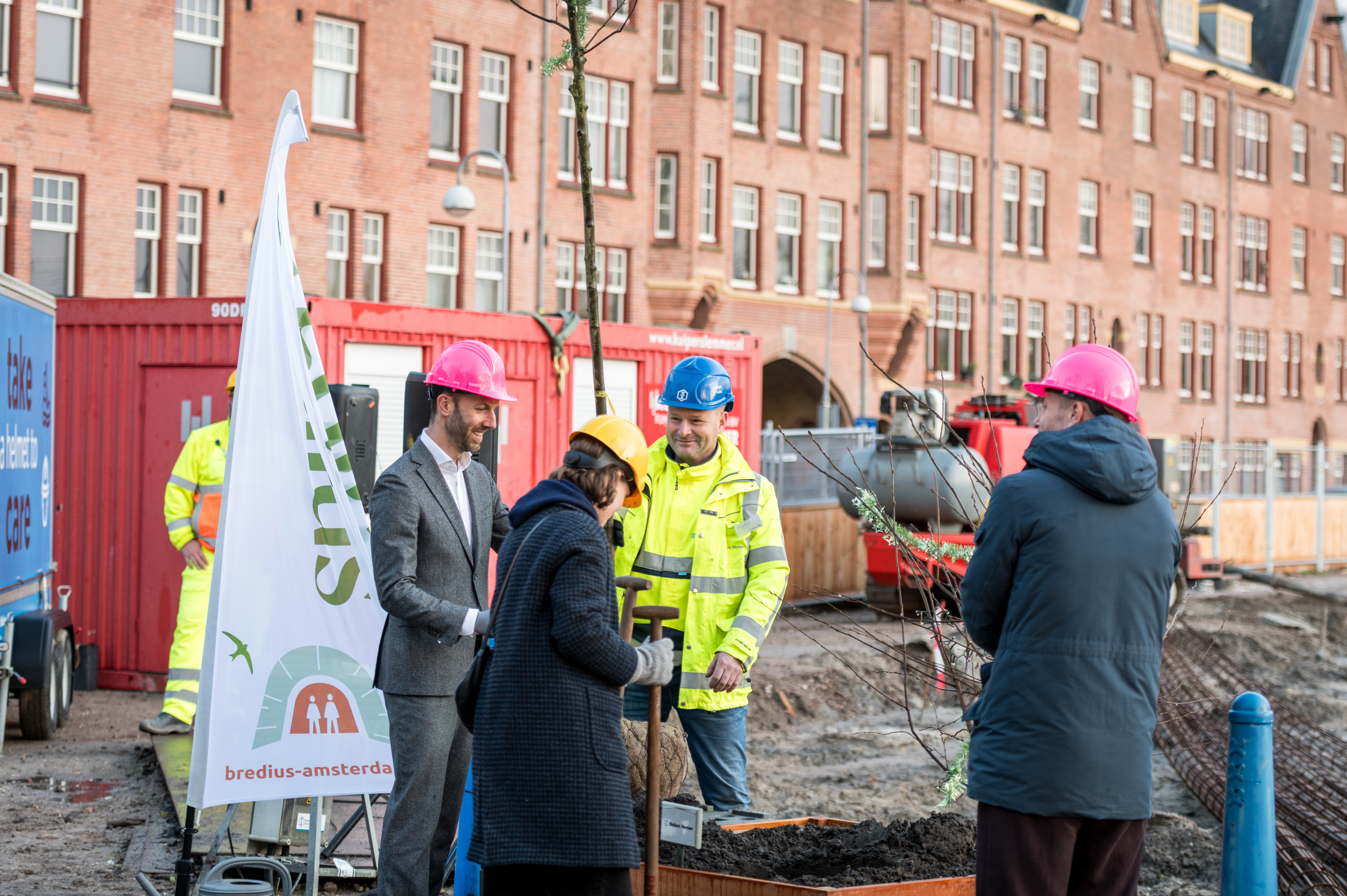 Start bouw Bredius